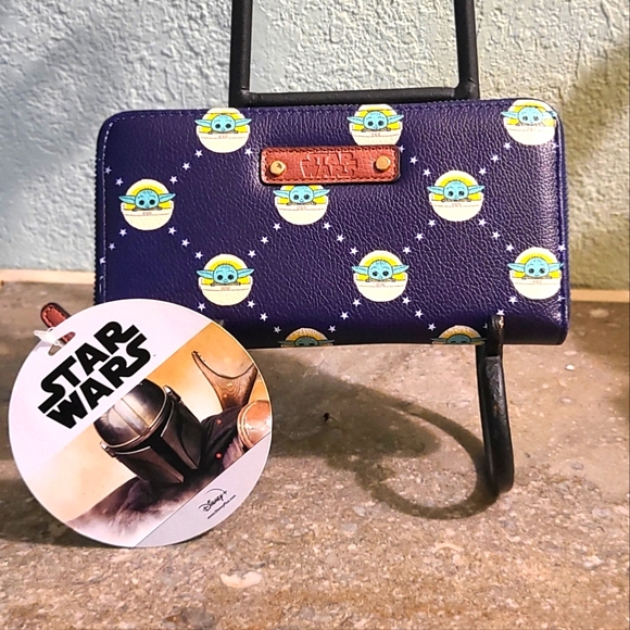 Star Wars | Bags | Star Wars Wallet | Poshmark
